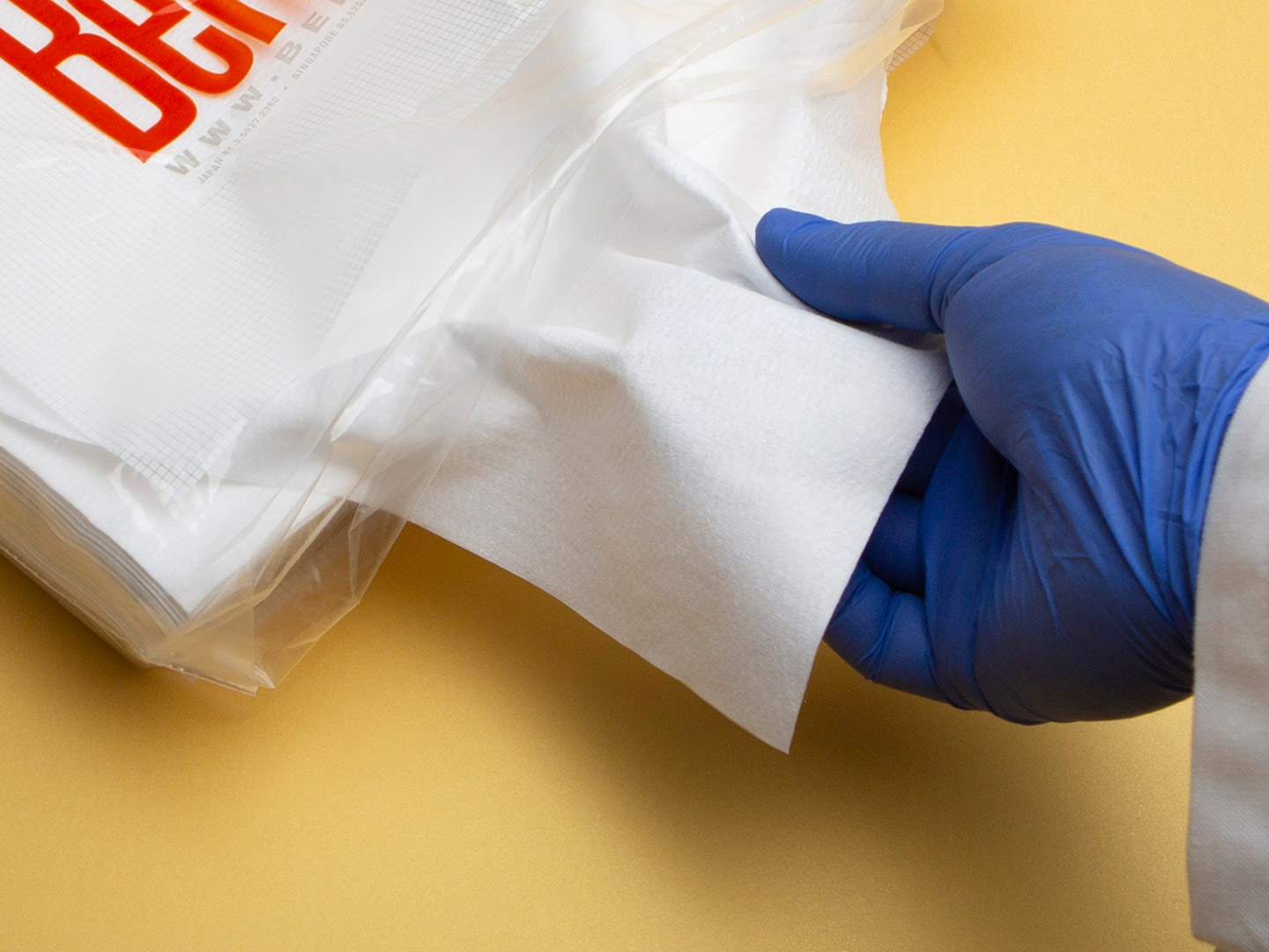 PJ700090920P Lightweight Nonwoven Wipes - Berkshire Corporation